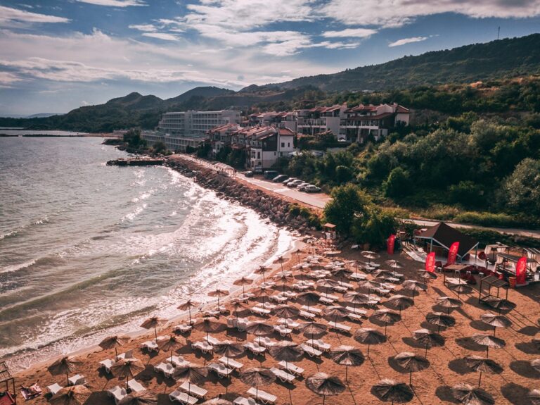 7 statiuni mai putin cunoscute pe litoralul bulgaresc. Ce trebuie sa ...