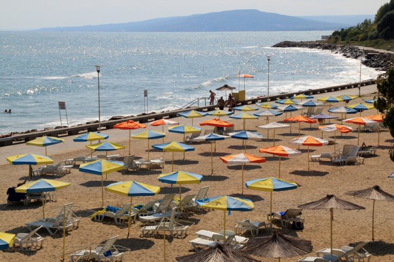 Obiective turistice Balcic, Bulgaria. Care sunt cele mai interesante ...