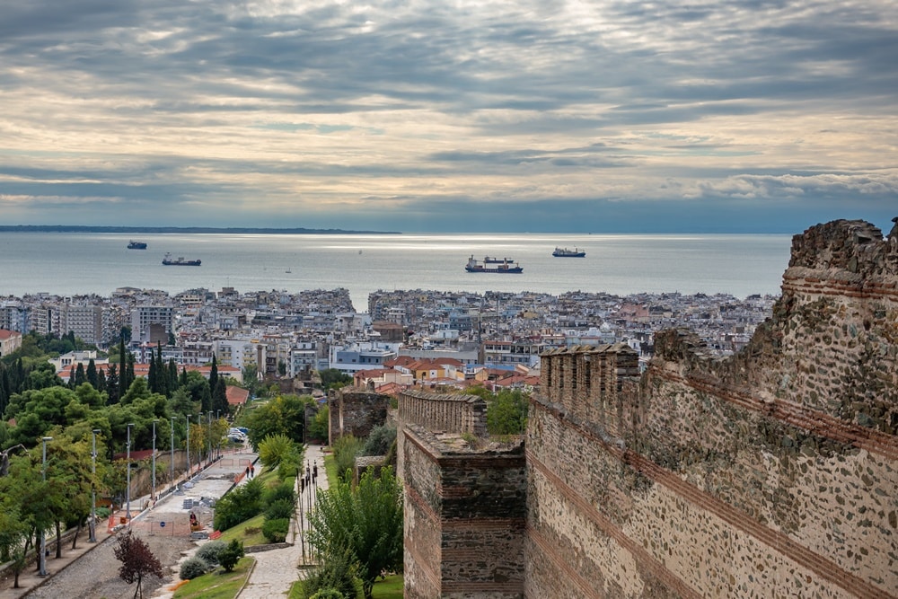Salonic, al doilea cel mai mare oras al Greciei si dubla sa identitate ...