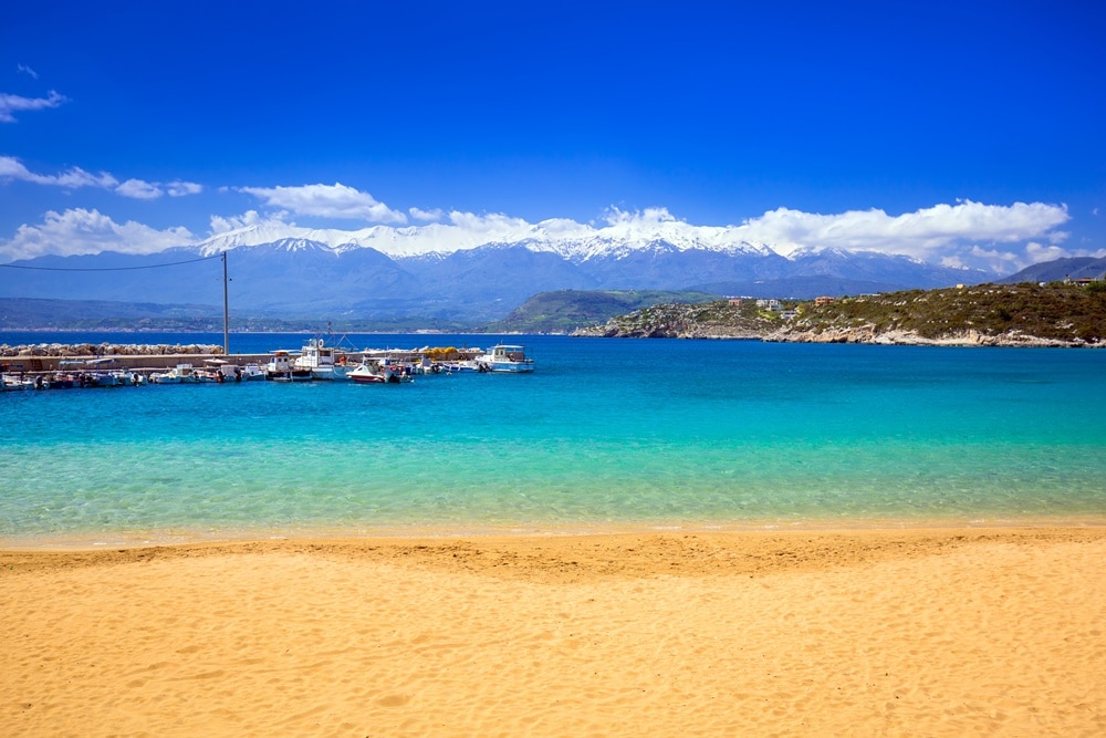 Marathi Beach, o escapada linistita pe coasta de nord a insulei Creta ...